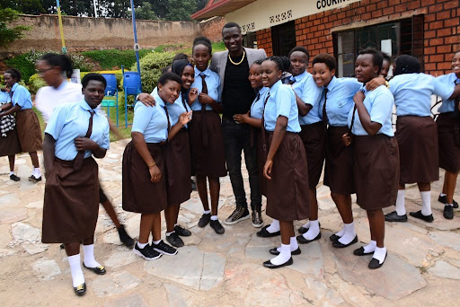 Kigali Leading TVT School amahirwe menshi ku banyeshuri bahiga yo kujya ...