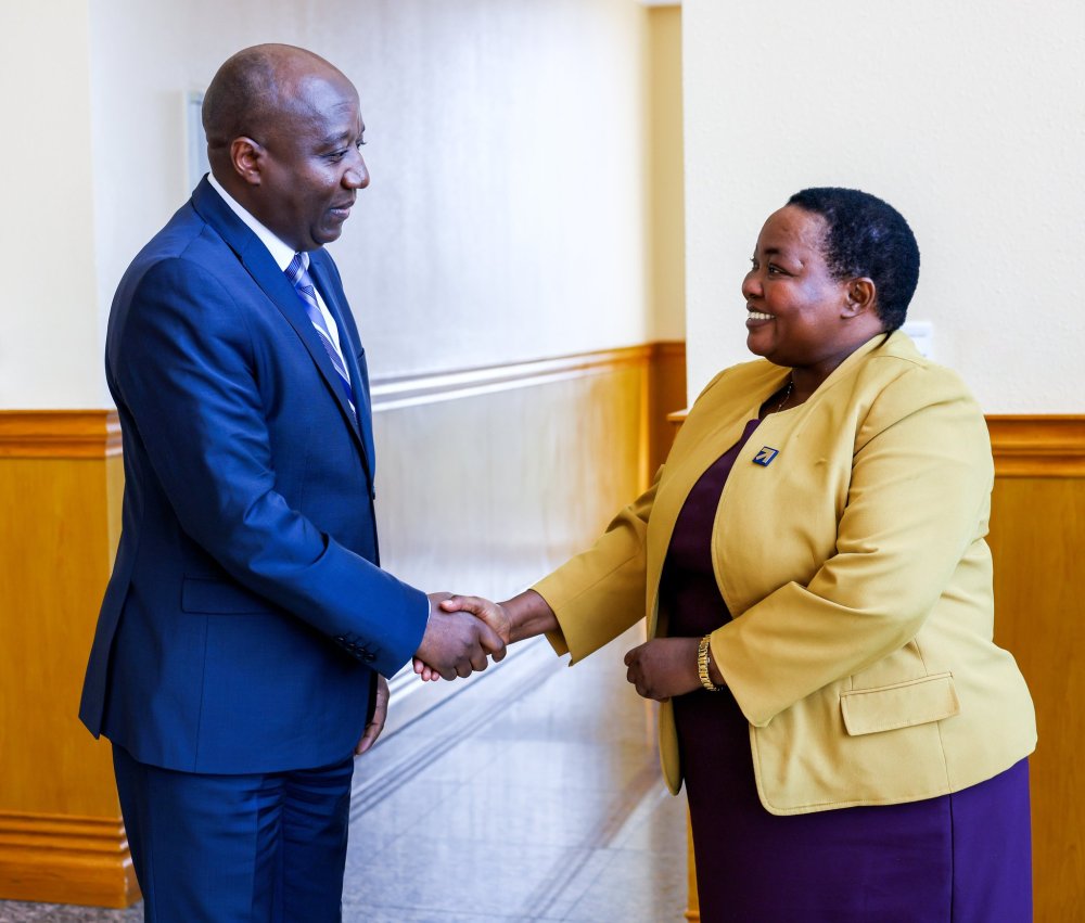 Hagiye kubakwa inzira ya Gari ya Moshi izahuza Kamapala na Kigali ...